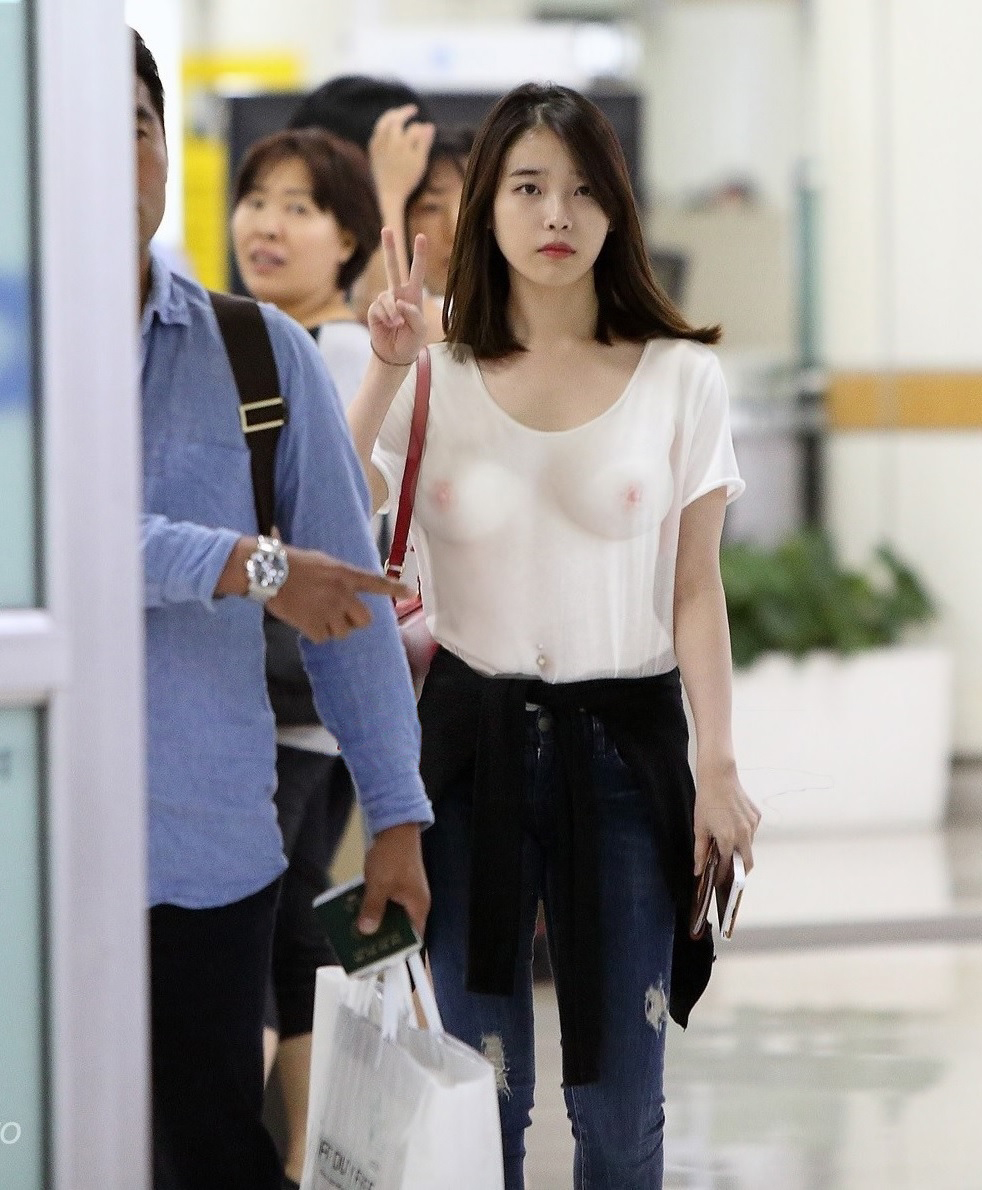 Post 2303841 Fakes Iu Singer